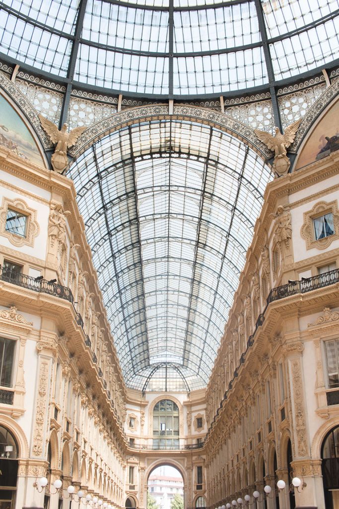 48 de ore in Milano. Indrumar de buna dispozitie - Mihai Jurca