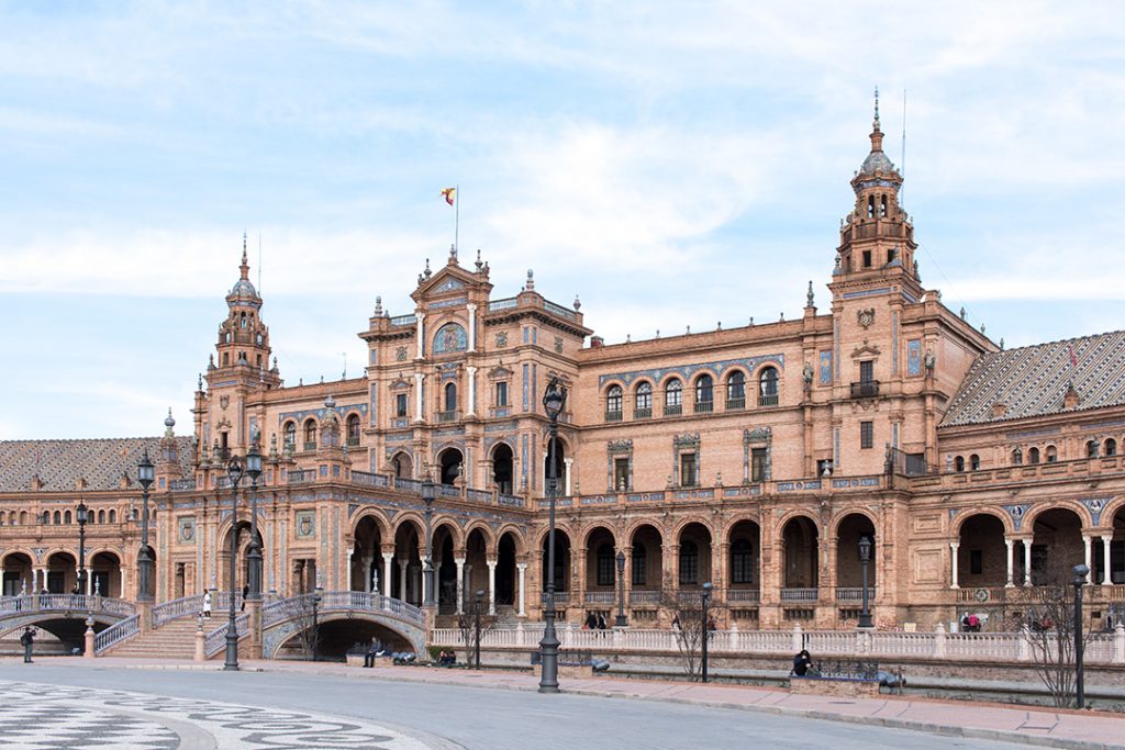 Piata Spania din Sevilla. Poate cea mai frumoasa din toata Spania ...